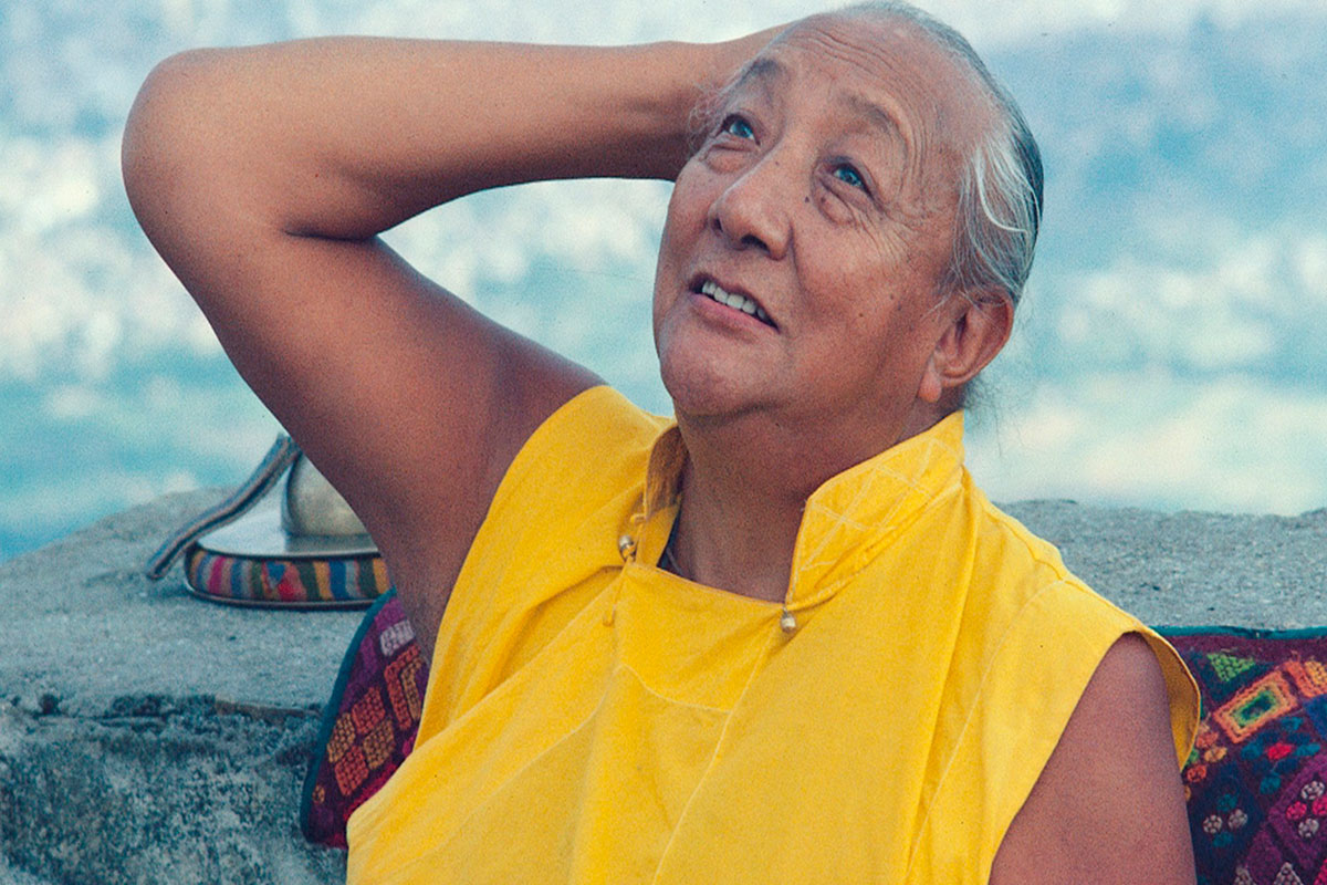 Dilgo Khyentse Rinpoche and "The Heart Treasure of the Enlightened Ones"